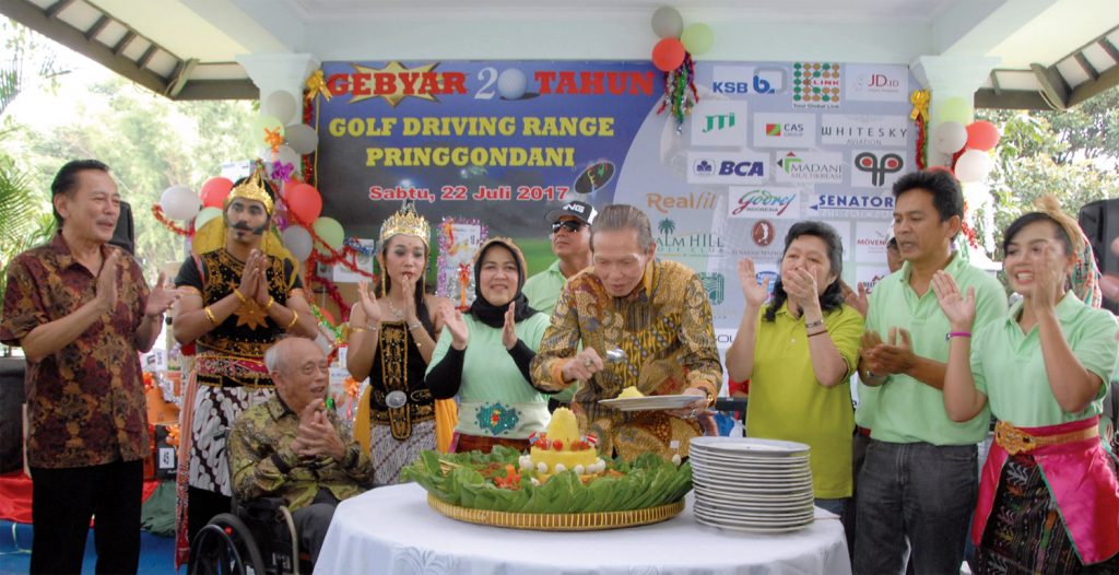 Anniversary Padepokan Golf Pringgodani Driving Range - Golfmagz